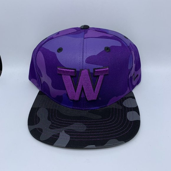 Zephyr | Accessories | University Of Washington Huskies Football Zephyr ...